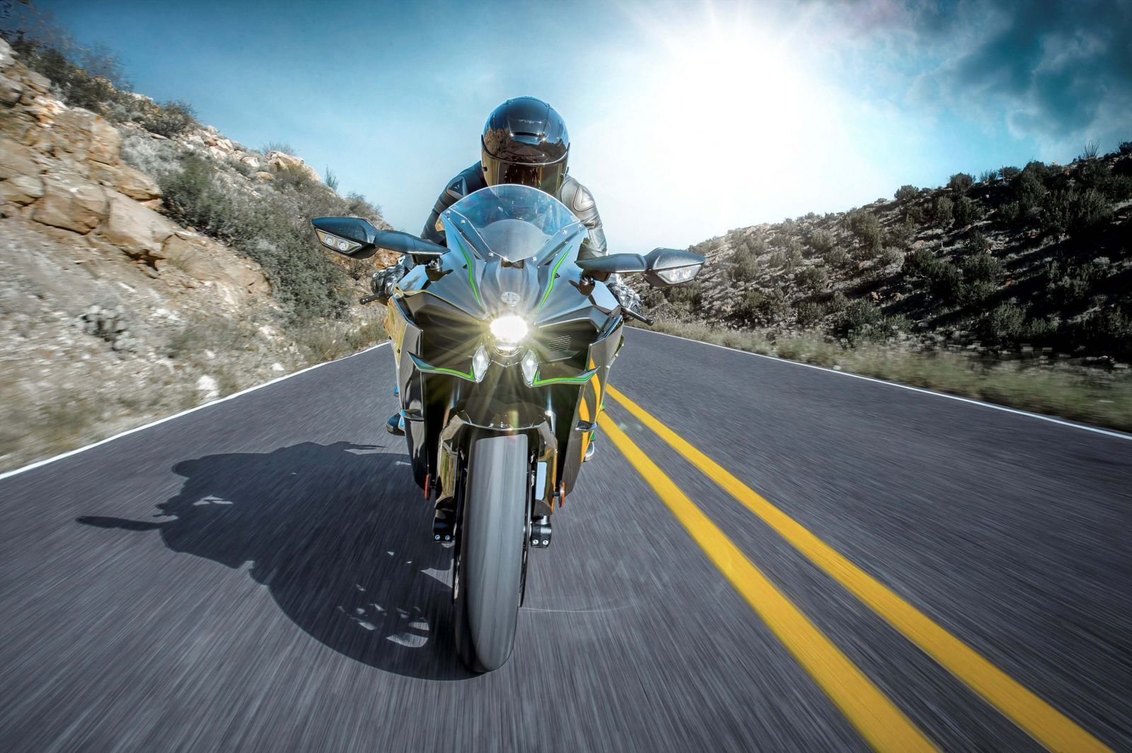 Kawasaki Ninja H2 มาแล้วเวอร์ชั่นแรงตัวขี่บนถนน | AUTODEFT ข่าวรถยนต์ รีวิวรถ รถใหม่ รถออกใหม่ ...